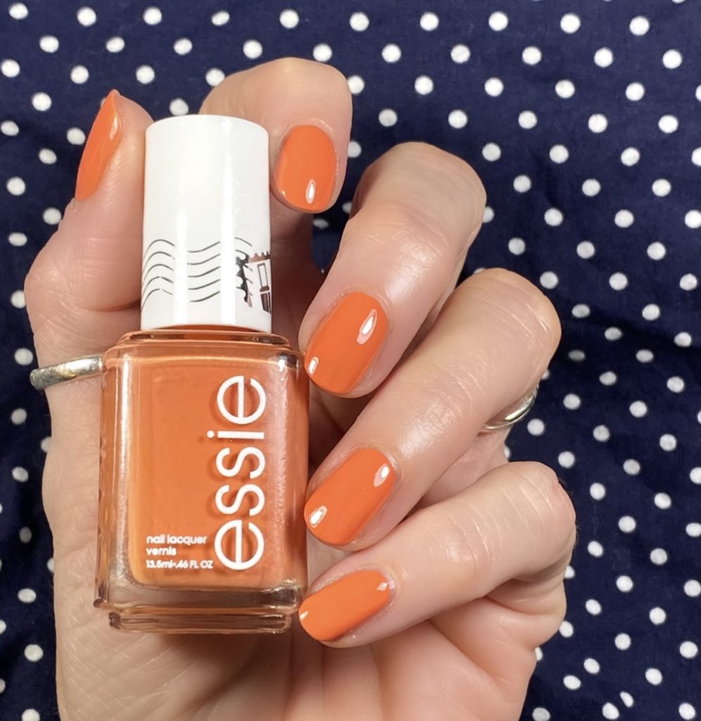 Essie 'Keep Me Posted' Collection - Livwithbiv